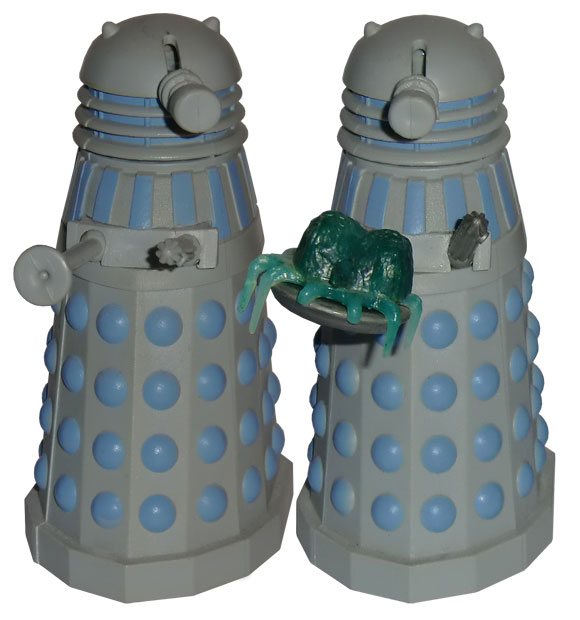 Yesteryear Feature – Dapol Early Dalek Set – Merchandise Guide - The ...